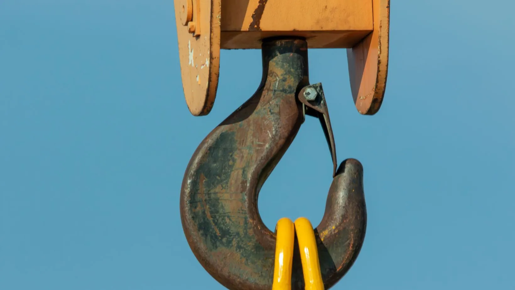 ICTQual Level 2 Certificate in Rigging Equipment for Material Handling ...