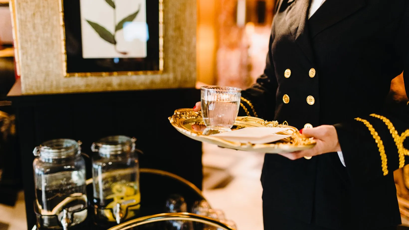 ICTQual Level 2 Certificate in Hospitality Management Studies - Hotel ...